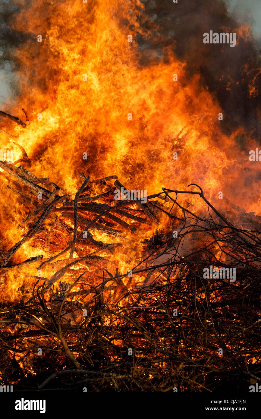 Sea of flames from a major fire Stock Photo - Alamy