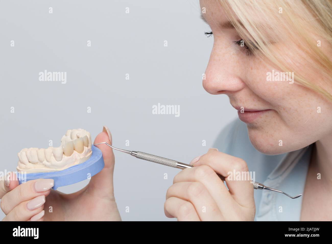 Dental laboratory hi-res stock photography and images - Alamy
