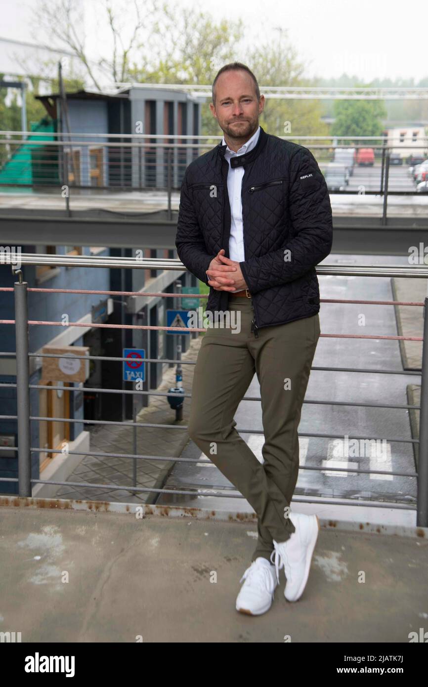 Cologne, Deutschland. 26th Apr, 2022. Actor Balian BUSCHBAUM new in the ...