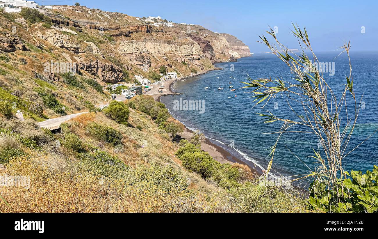Caldera Beach on Santorini island in the morning Stock Photo - Alamy