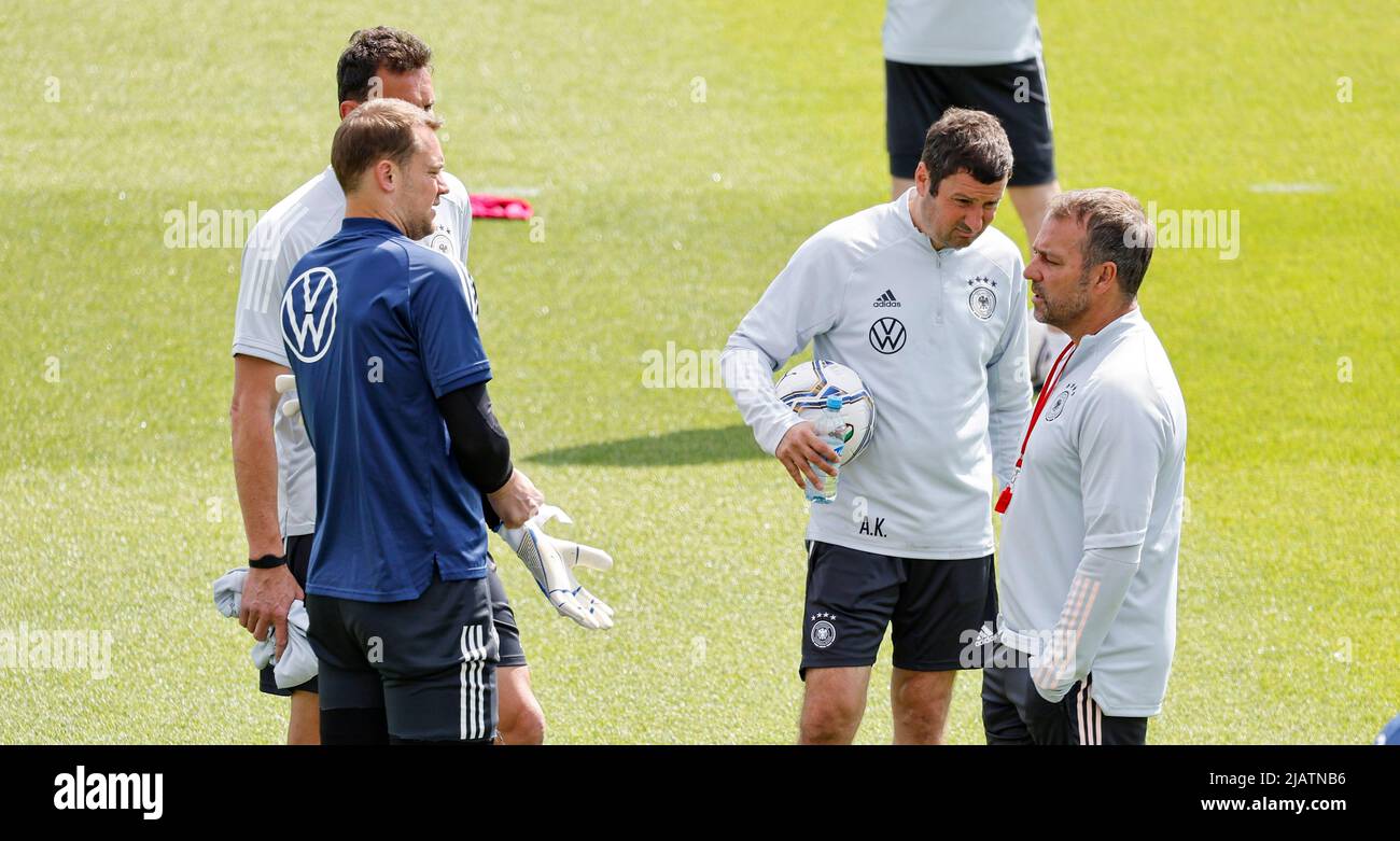 Herzogenaurach, Germany. 01st June, 2022. Soccer: National team ...