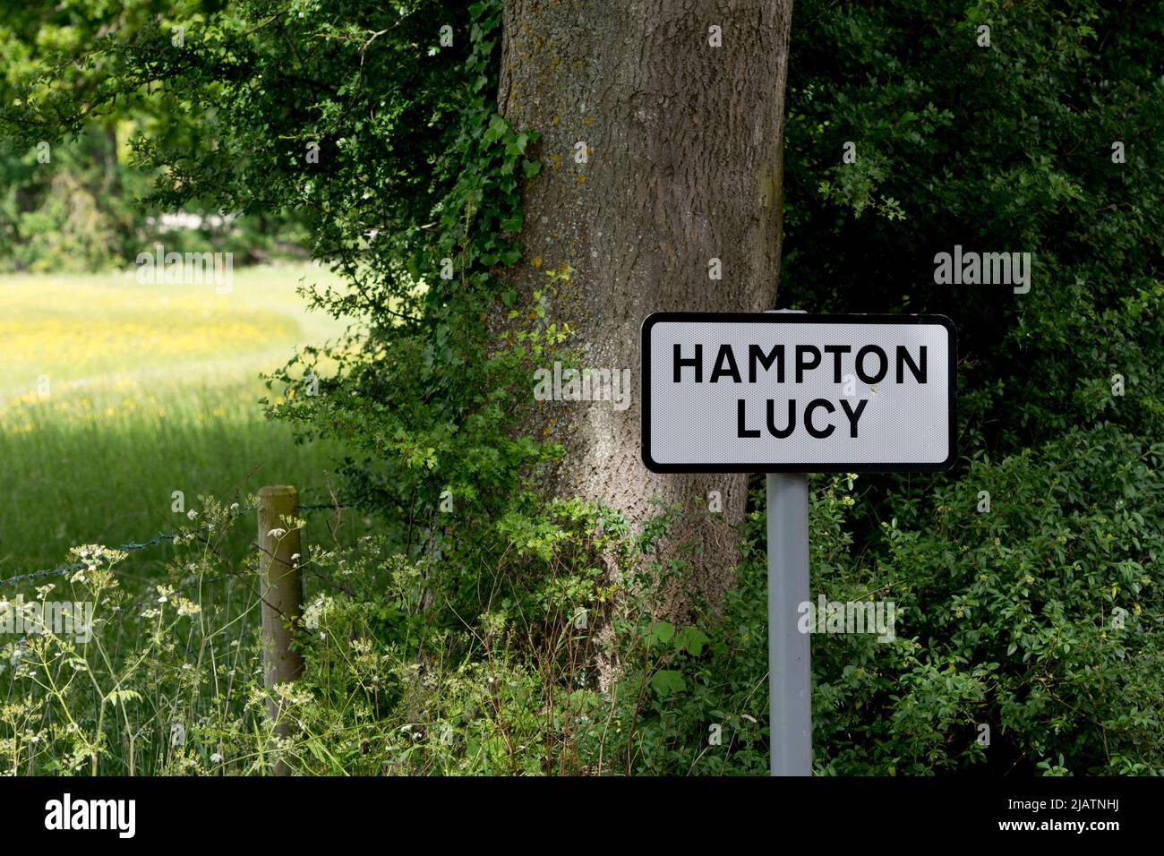 Hampton Lucy village sign, Warwickshire, England, UK Stock Photo - Alamy