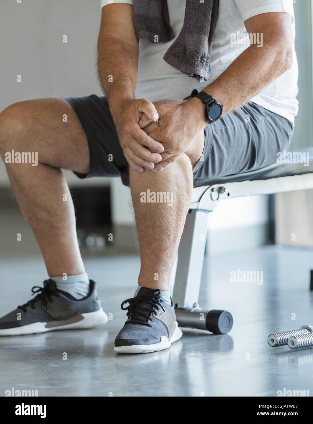 Sports injury surgery hi-res stock photography and images - Alamy