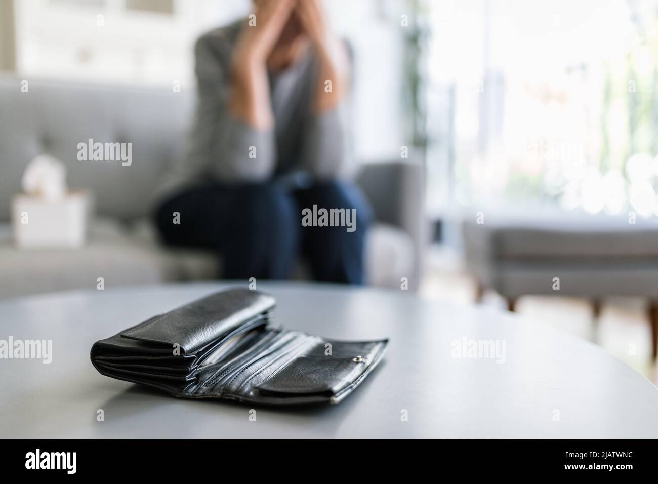 Woman desperate money hi-res stock photography and images - Alamy