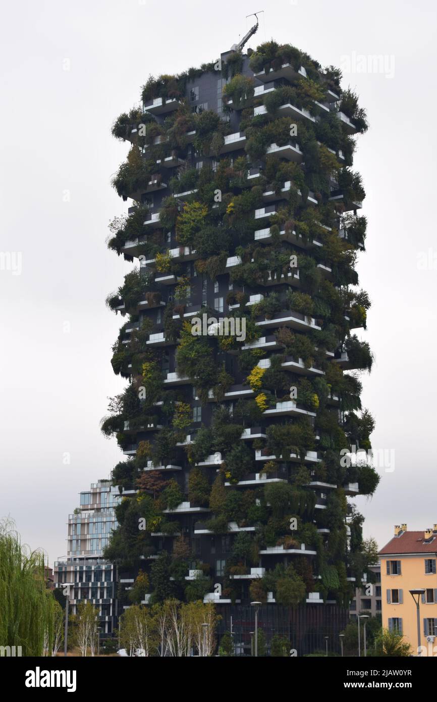 Duomo de milano hi-res stock photography and images - Alamy