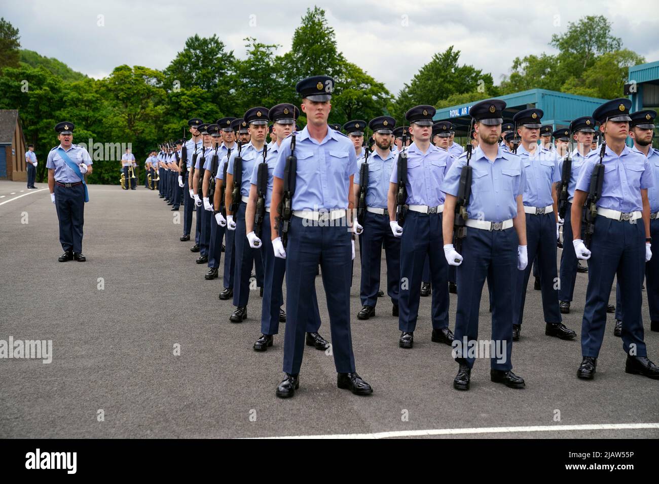 Royal Air Force personnel prepare for their role in the Queen's ...