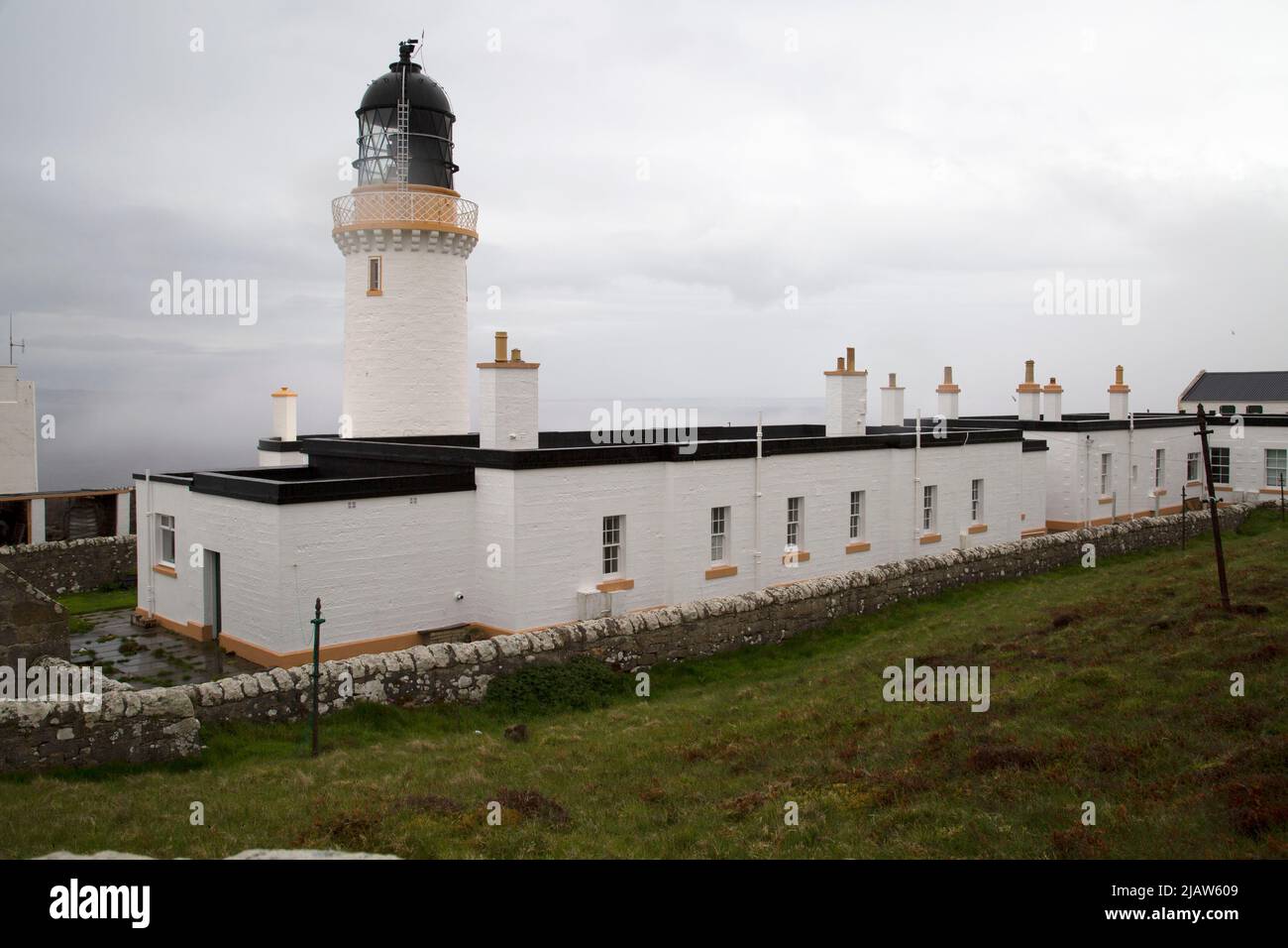 Dunnet Head Llighthouse, Dunnet Head, the most northerly point on the ...