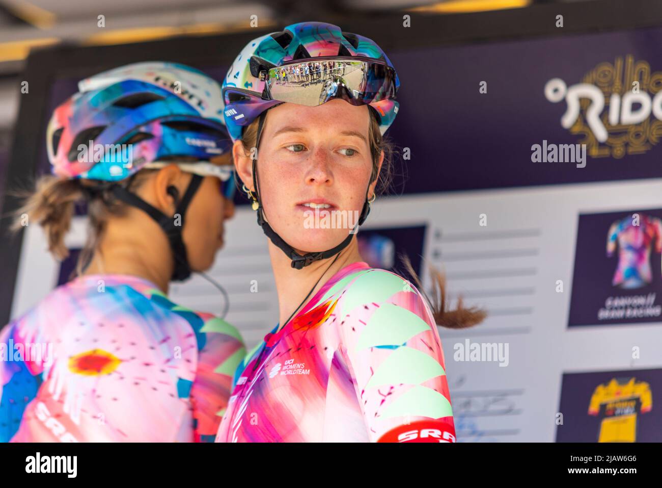 Alice barnes hi-res stock photography and images - Alamy