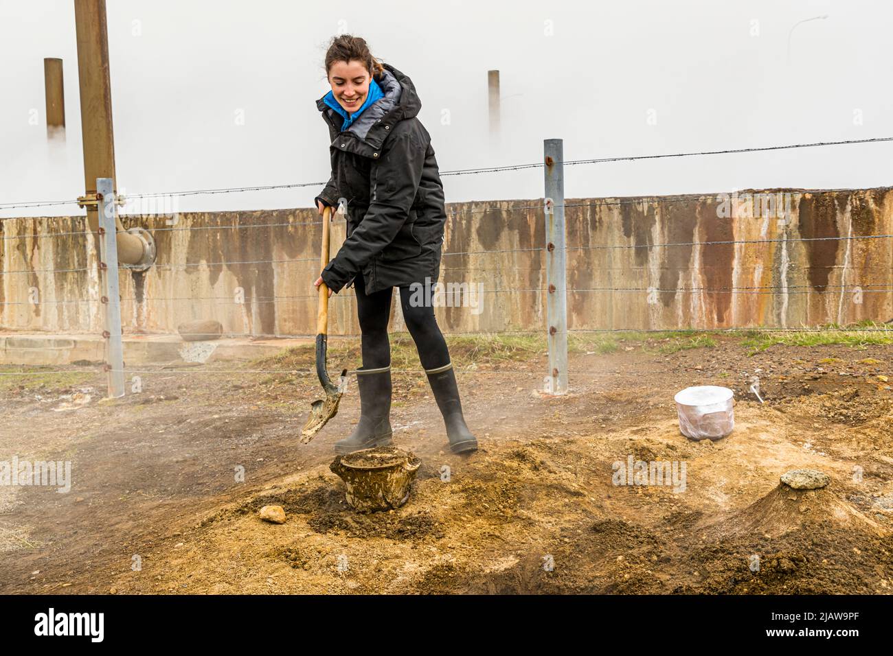 Geothermal baking Icelandic rye bread in Laugarvatn Fontana, Iceland ...