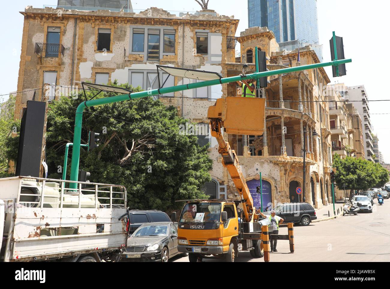 Beirut traffic lights hi-res stock photography and images - Alamy