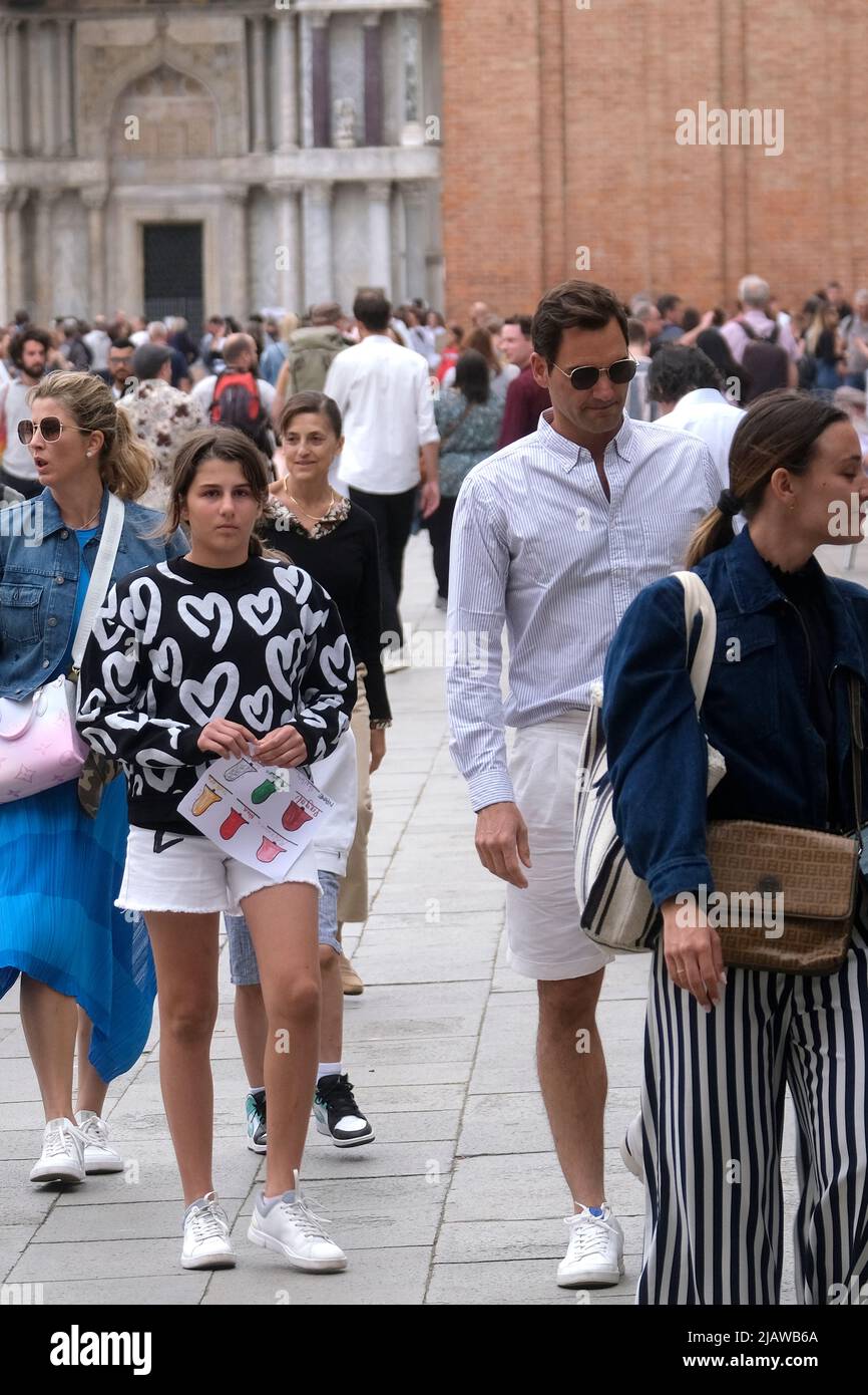 Roger Federer in Venice with family Stock Photo - Alamy