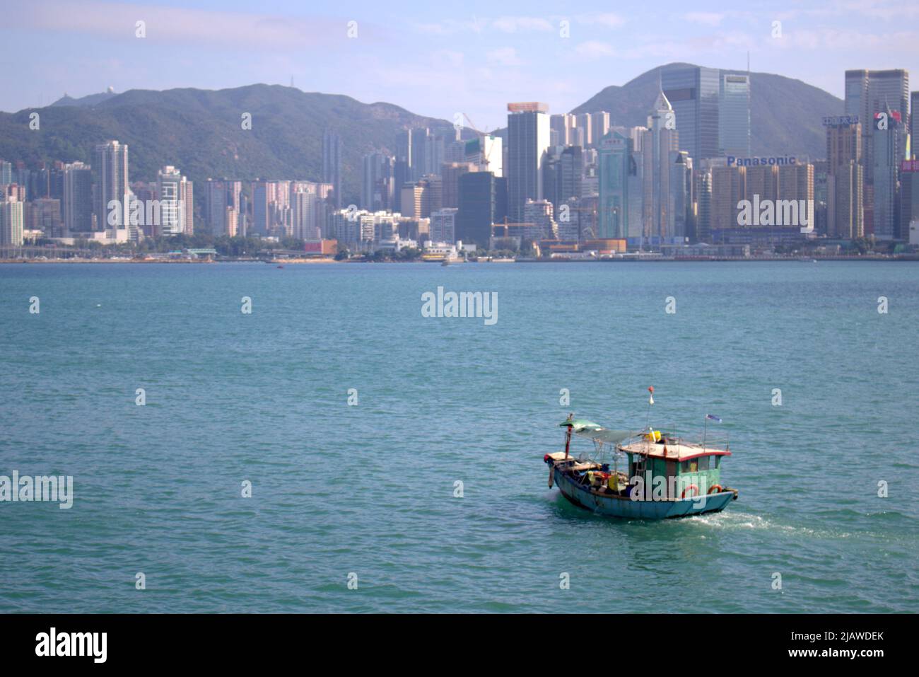 Hong kong boat hi-res stock photography and images - Alamy