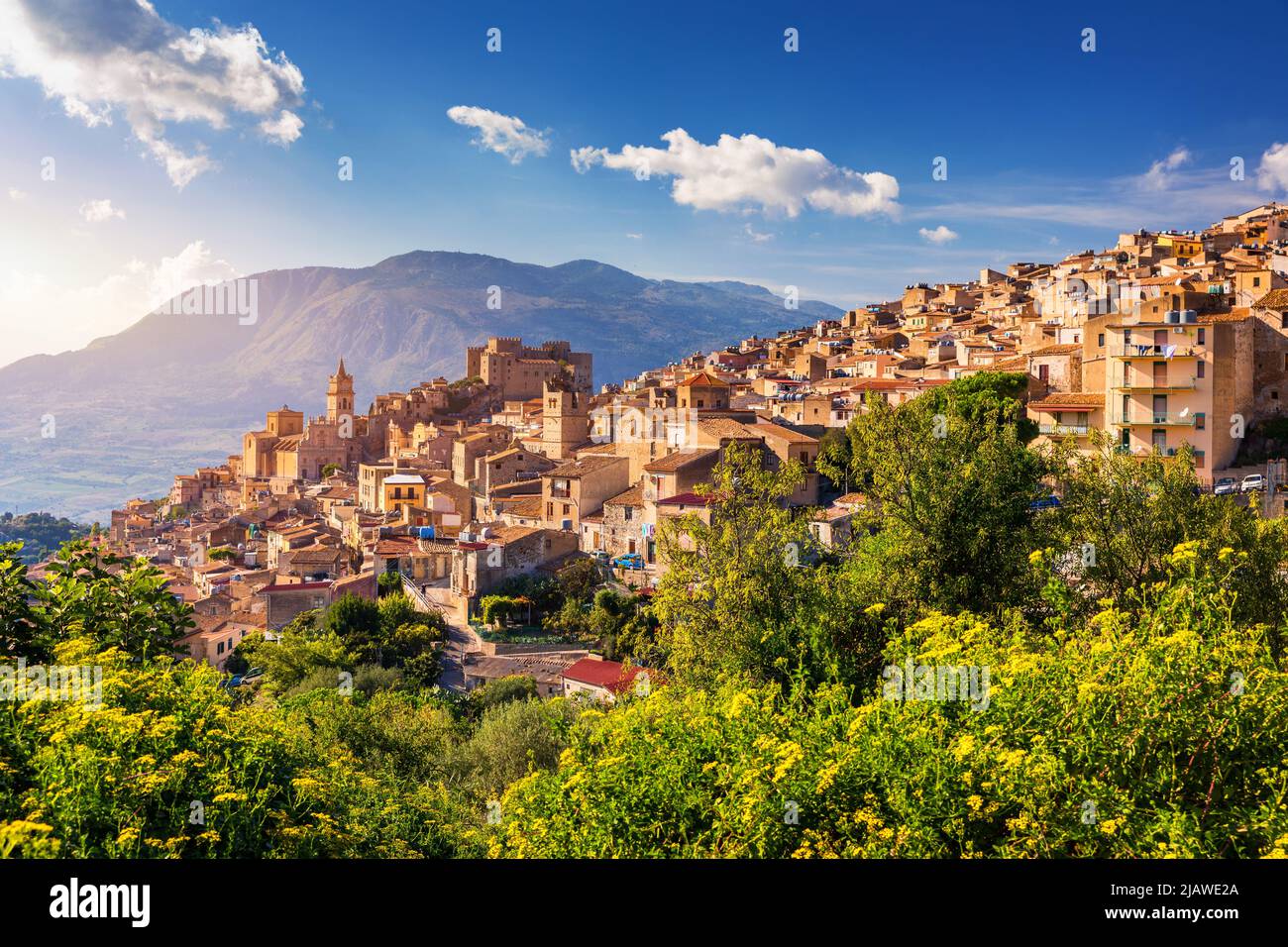 Caccamo sicily hi-res stock photography and images - Alamy