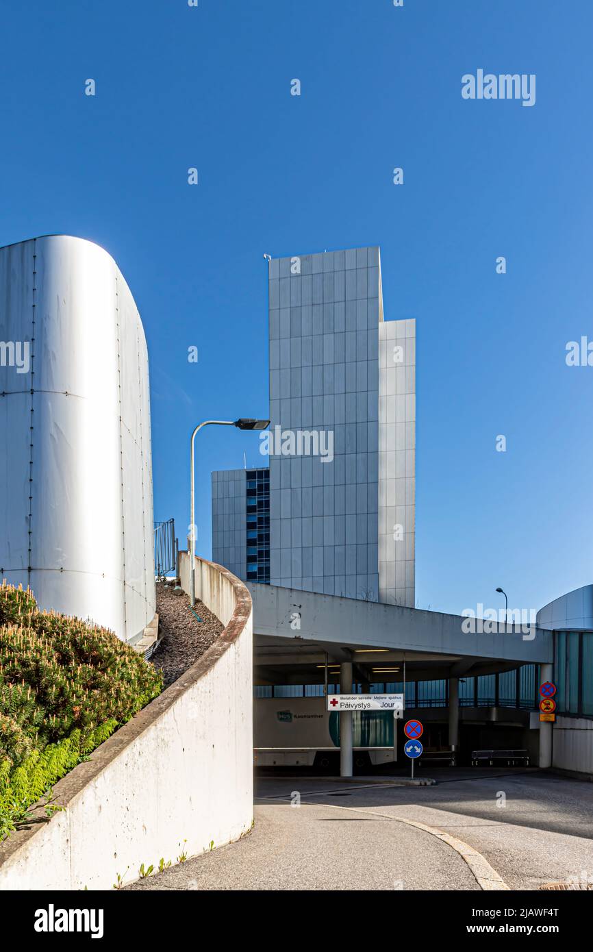 The ambulance ramp to the emergency department of the Meilahti Tower ...