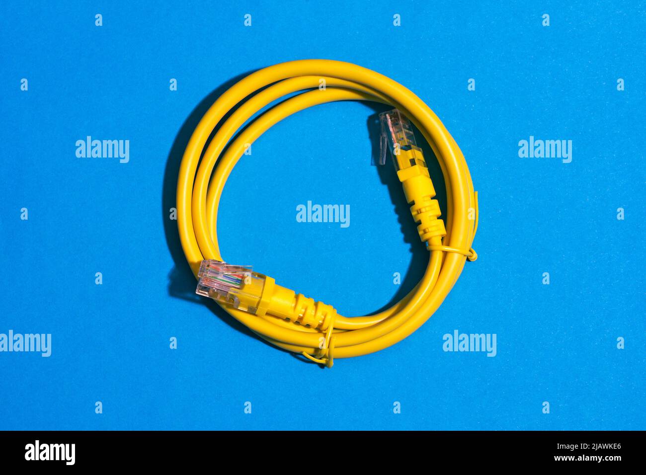 Network connectivity hi-res stock photography and images - Alamy