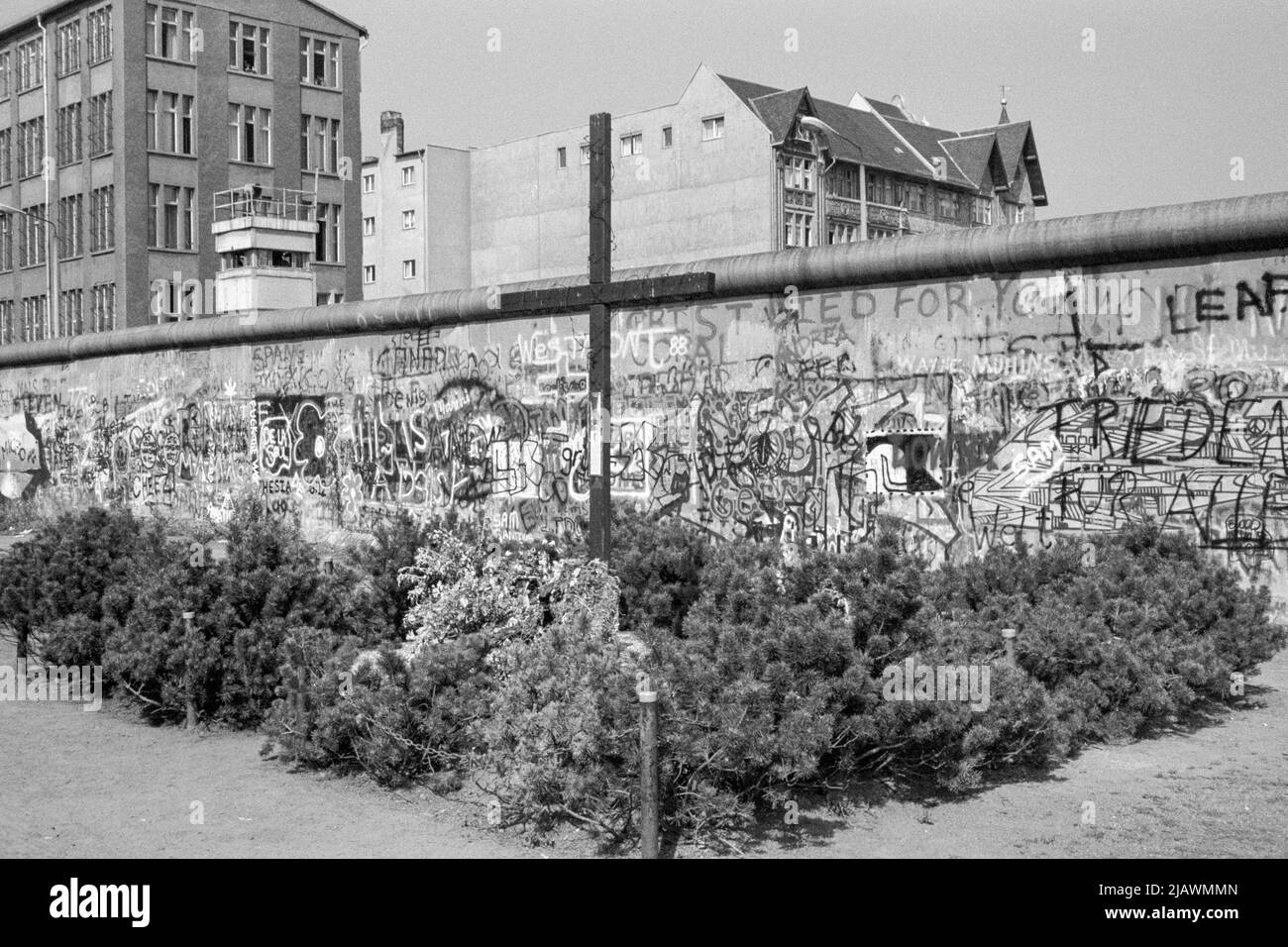 The Peter Fechter memorial near Checkpoint Charlie in 1989 Stock Photo ...