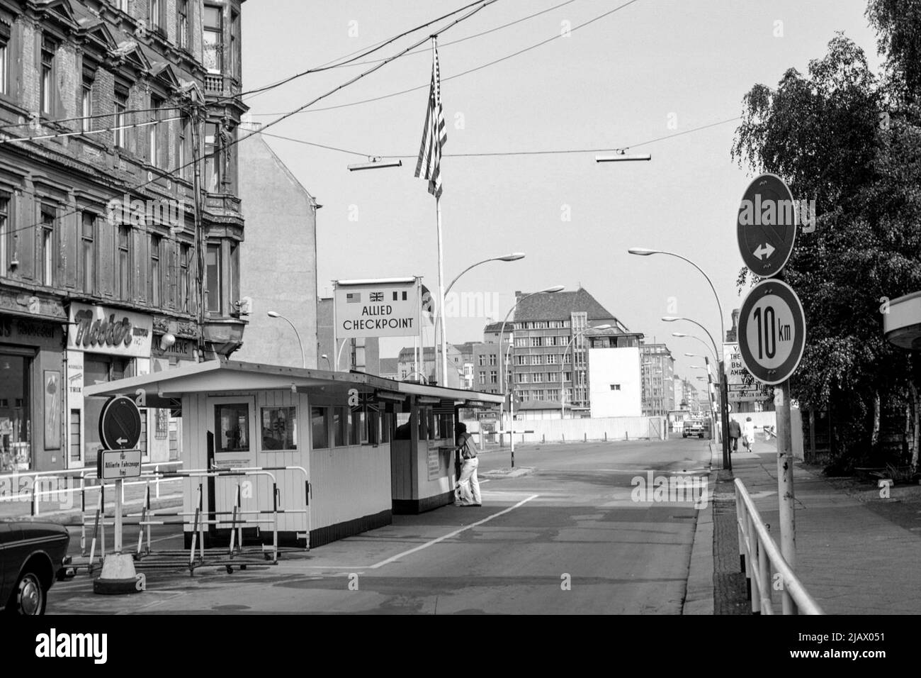 1970s checkpoint charlie hi-res stock photography and images - Alamy