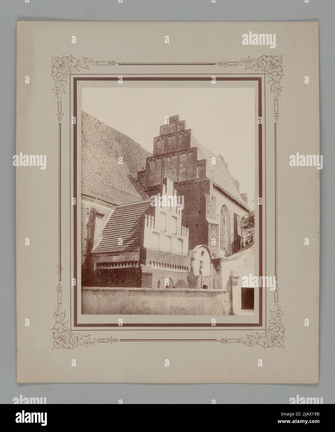 Gostyń church of St. Małgorzata a fragment of the nave body with side ...