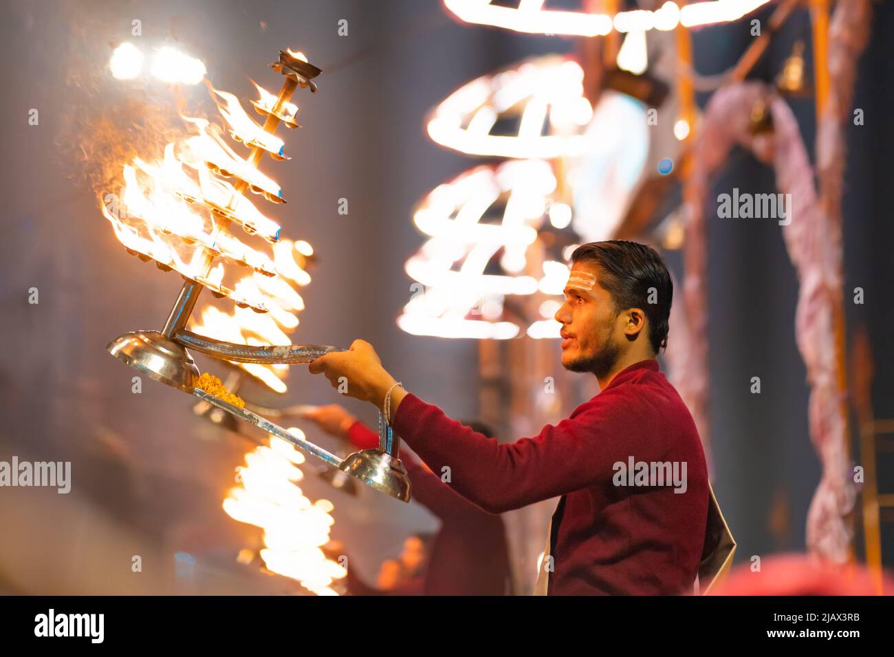 Arati lamps hi-res stock photography and images - Alamy