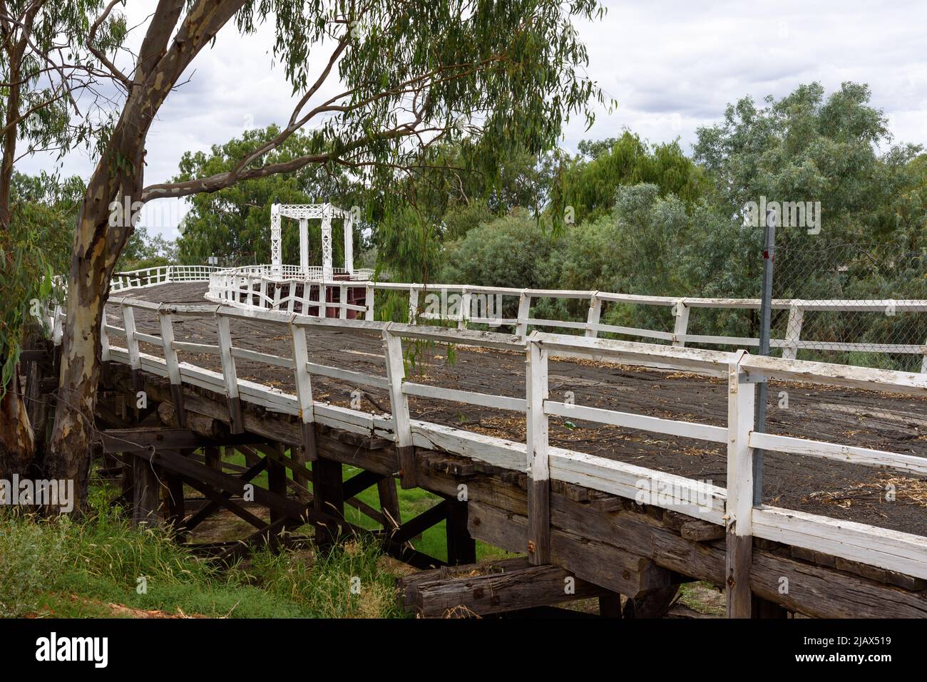 The lift span North Bourke Bridge in New South Wales Stock Photo - Alamy