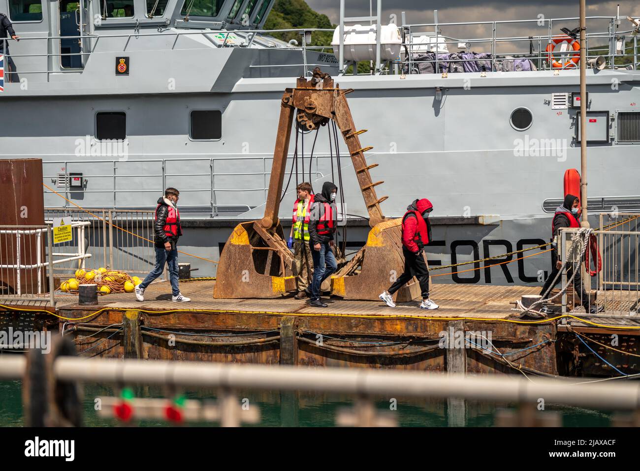 Hms vigilant hi-res stock photography and images - Alamy