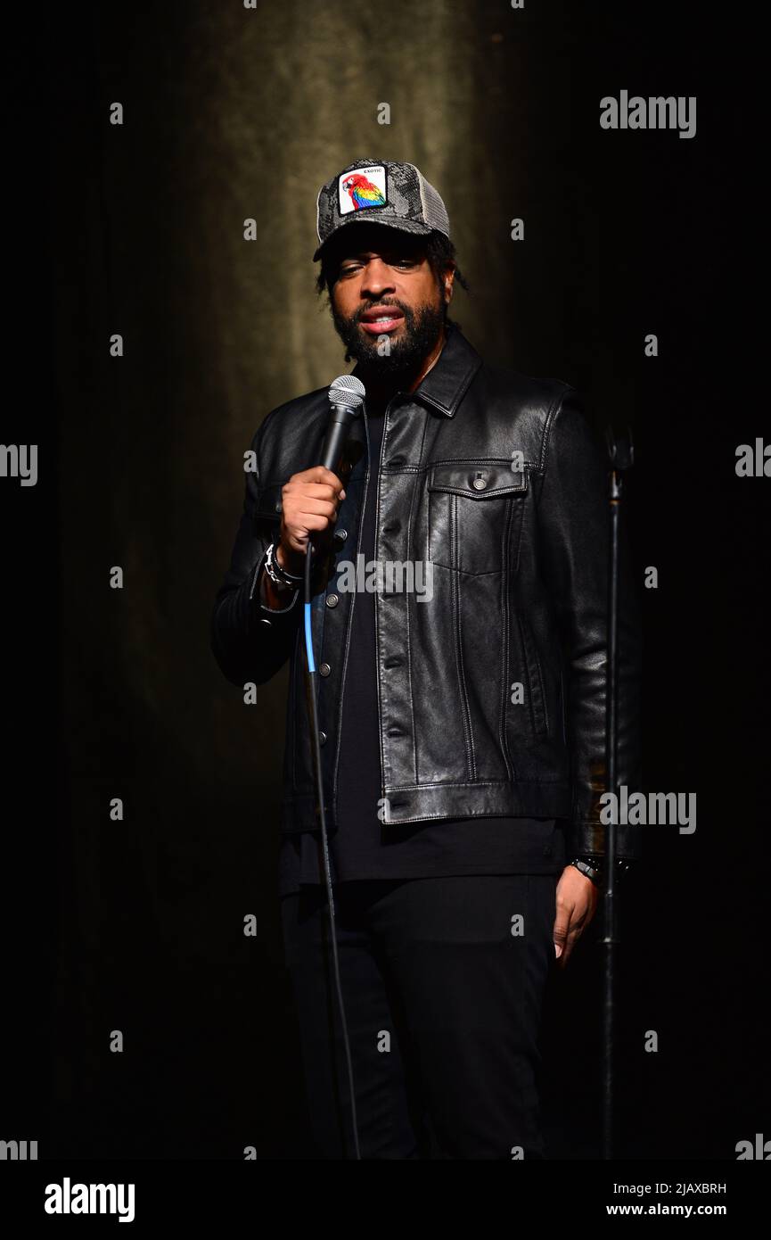 Miami, FL, USA. 30th May, 2022. Actor/ Comedian DeRay Davis performs ...