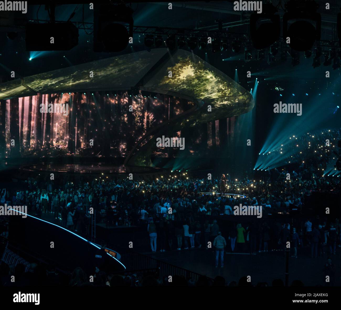 Eurovision song contest crowd hi-res stock photography and images - Alamy