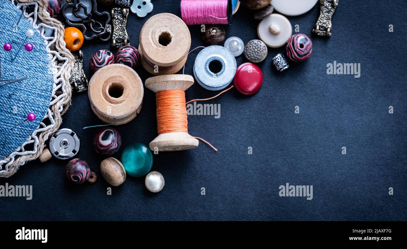 Retro threads and aged buttons Stock Photo - Alamy