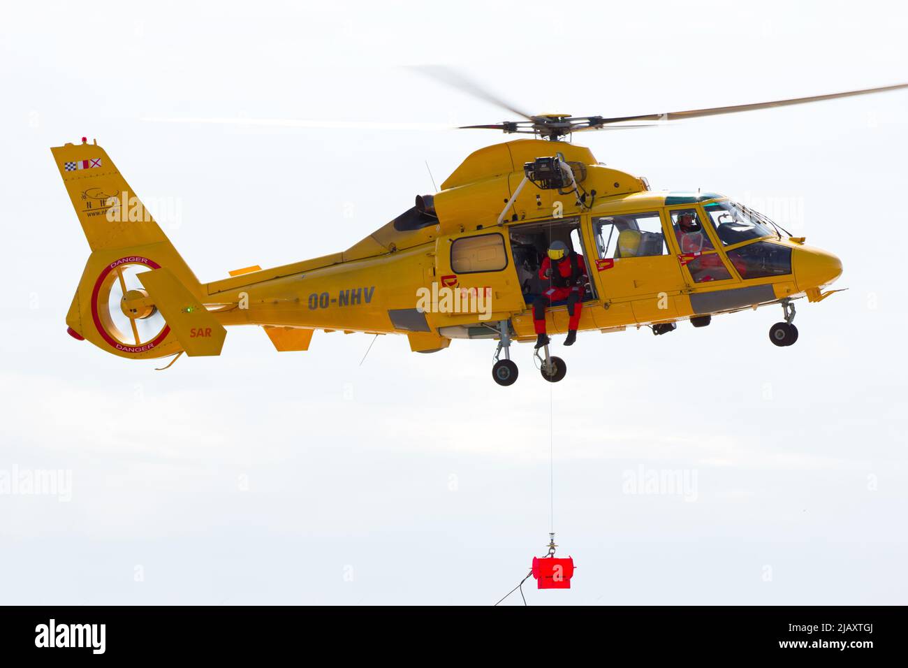 Offshore flight operations hi-res stock photography and images - Alamy
