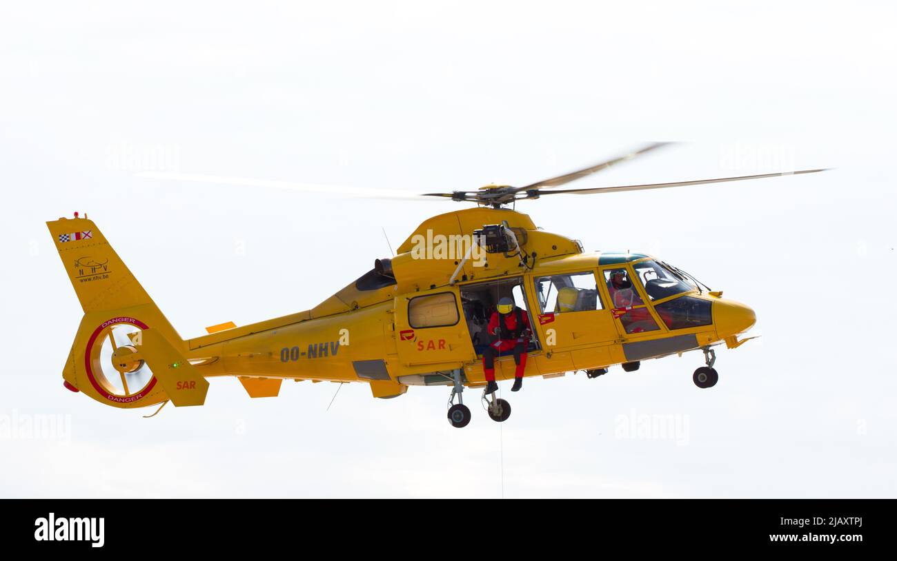 A helicopter for rescue operations and transporting roughnecks to ...