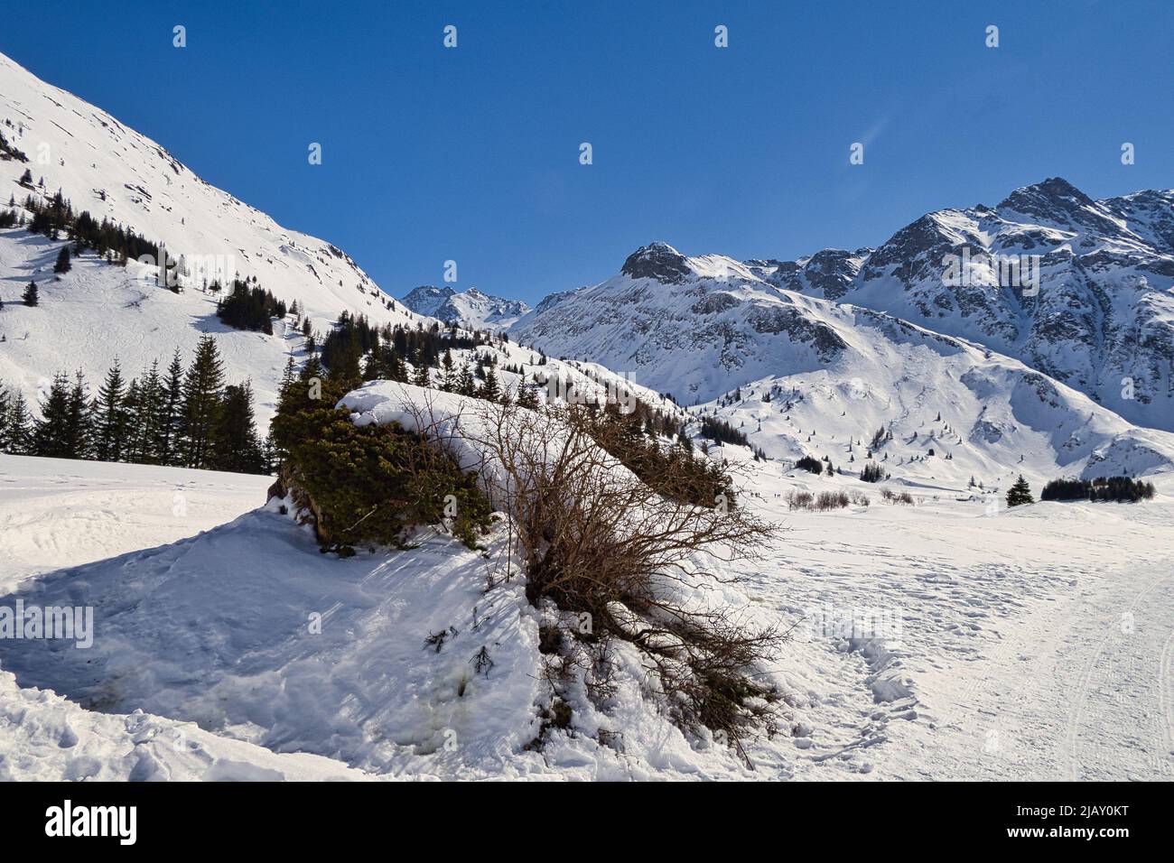 Winter in the mountains of the Hohe Tauern in the Gastein Valley Stock ...