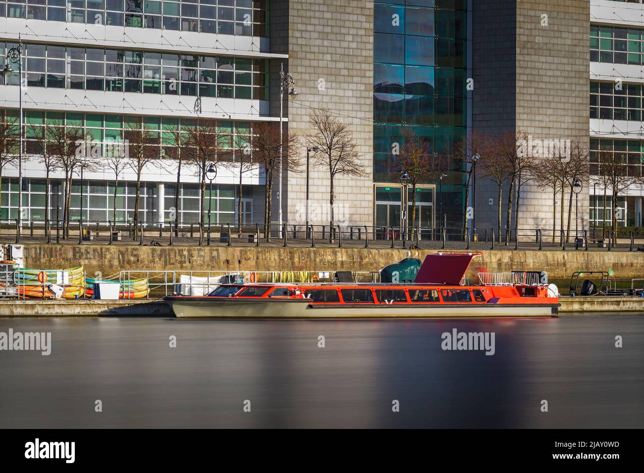 Glass roofed boat hi-res stock photography and images - Alamy