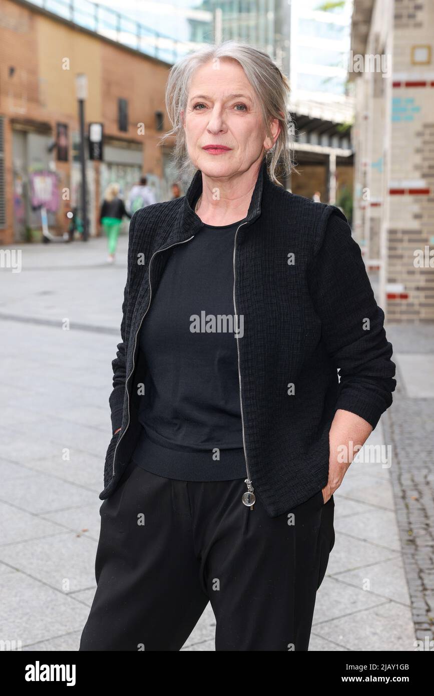 Berlin, Germany. 01st June, 2022. Dagmar Manzel comes to the Berlin ...