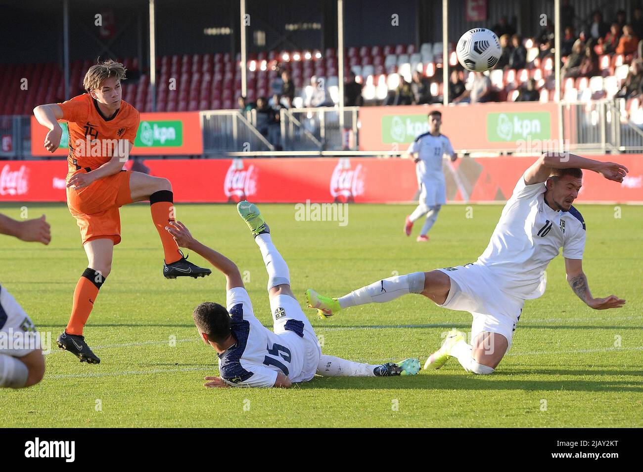 ALMERE - (lr) Mees Rijks of Netherlands U19, Mihajlo Ilic of Serbia U19 ...