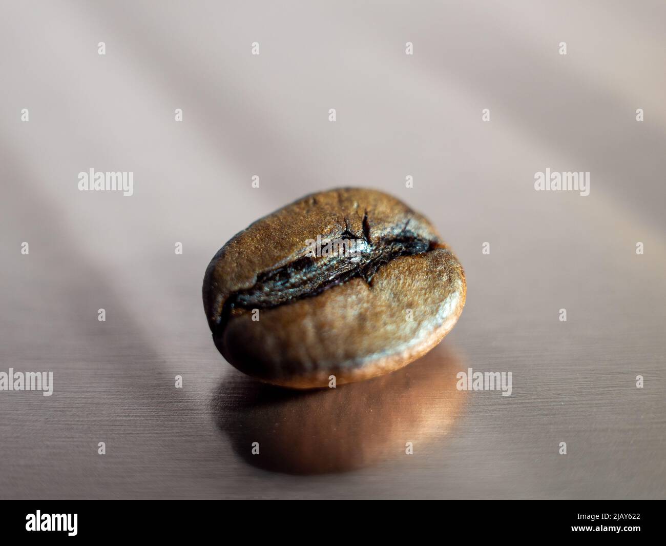 High reflective surface hi-res stock photography and images - Alamy