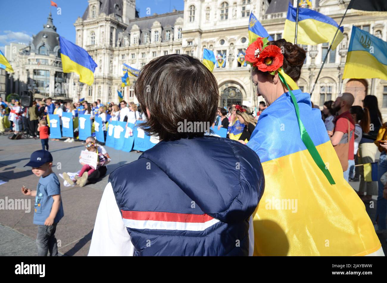 A gathering took place on the square of the Paris City Hall to support ...