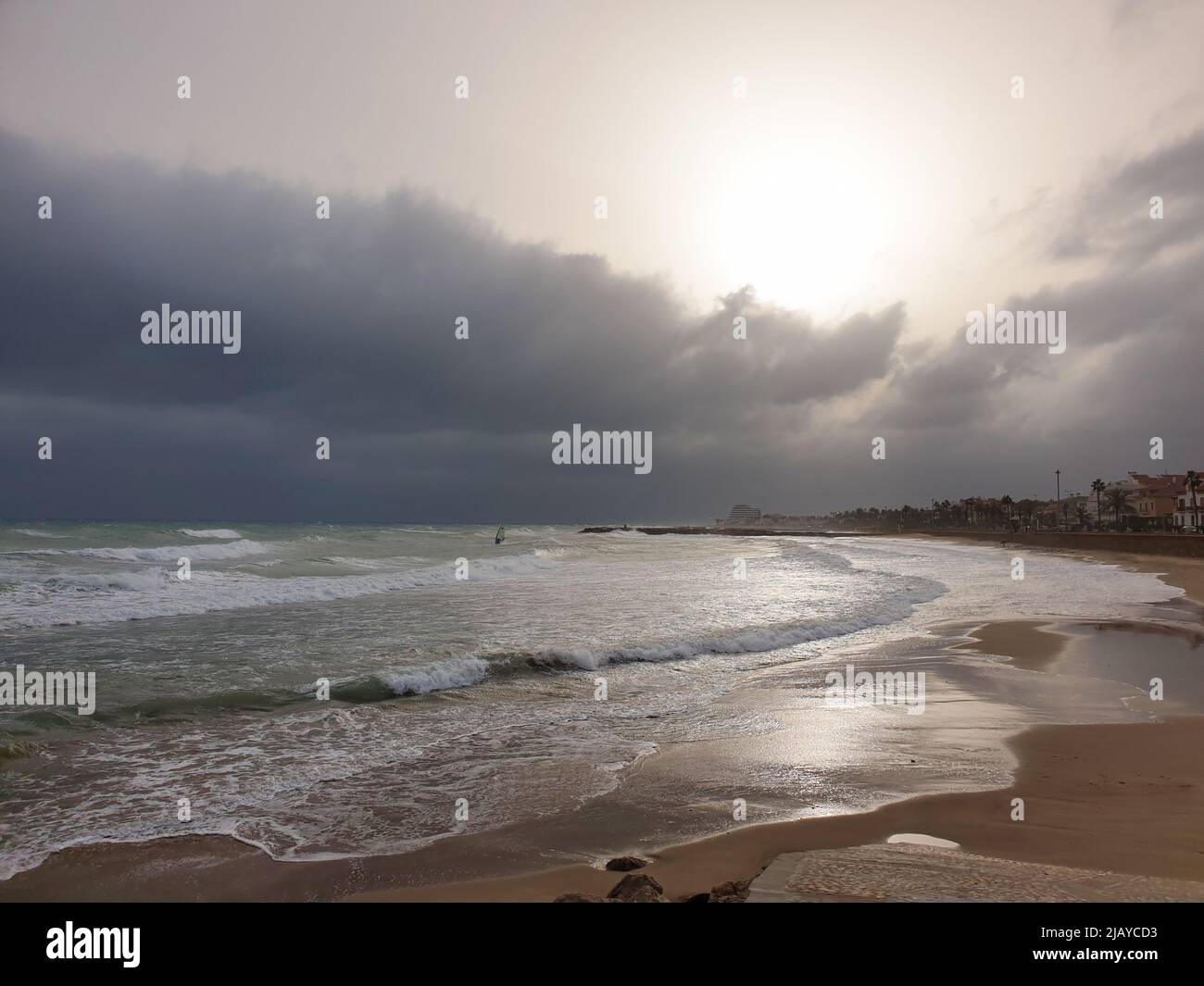 Wavy windy day hi-res stock photography and images - Alamy