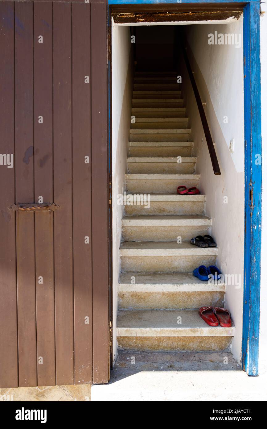 Stair on the left hi-res stock photography and images - Alamy