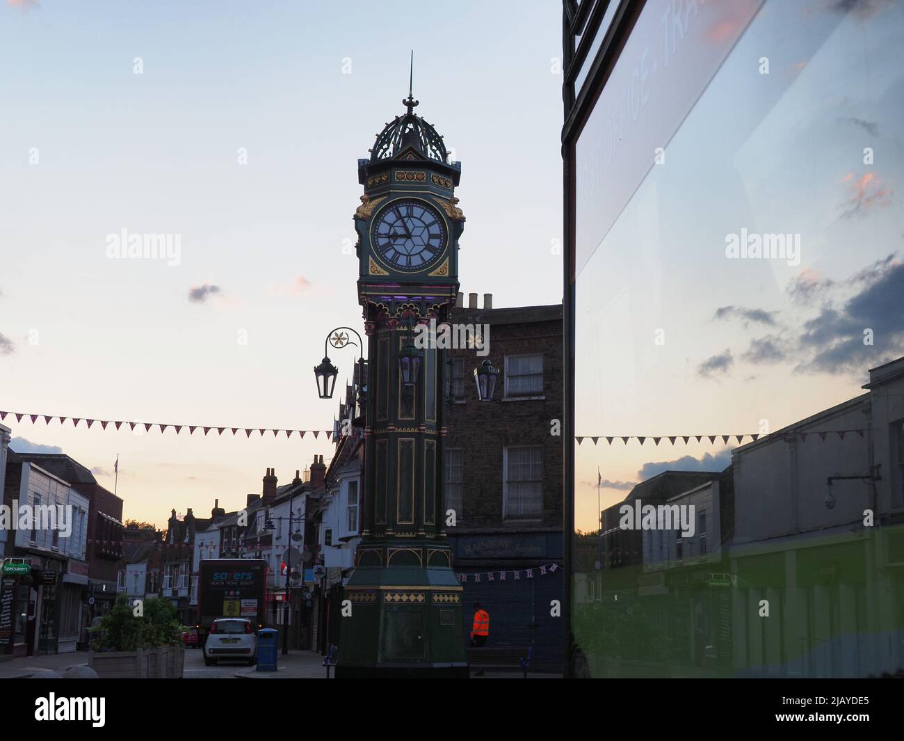 Sheerness, Kent, UK. 1st June, 2022. Iconic 120-yr-old Sheerness clock ...