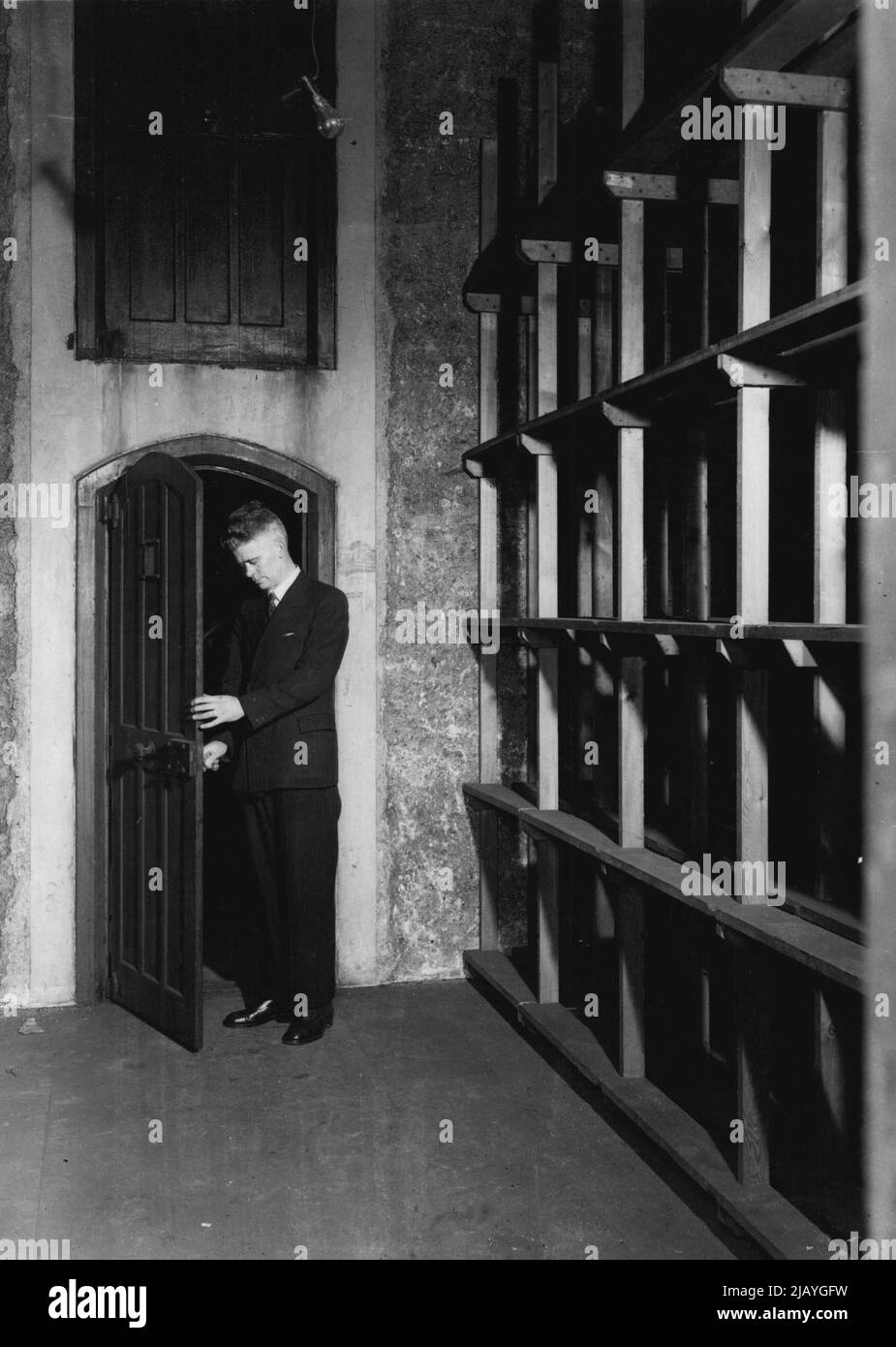 20 february 1950 hi-res stock photography and images - Alamy