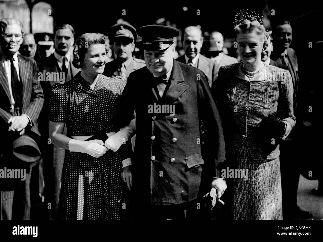 Mr. Churchill Arrives Back In London - Mr. Churchill with Mrs ...