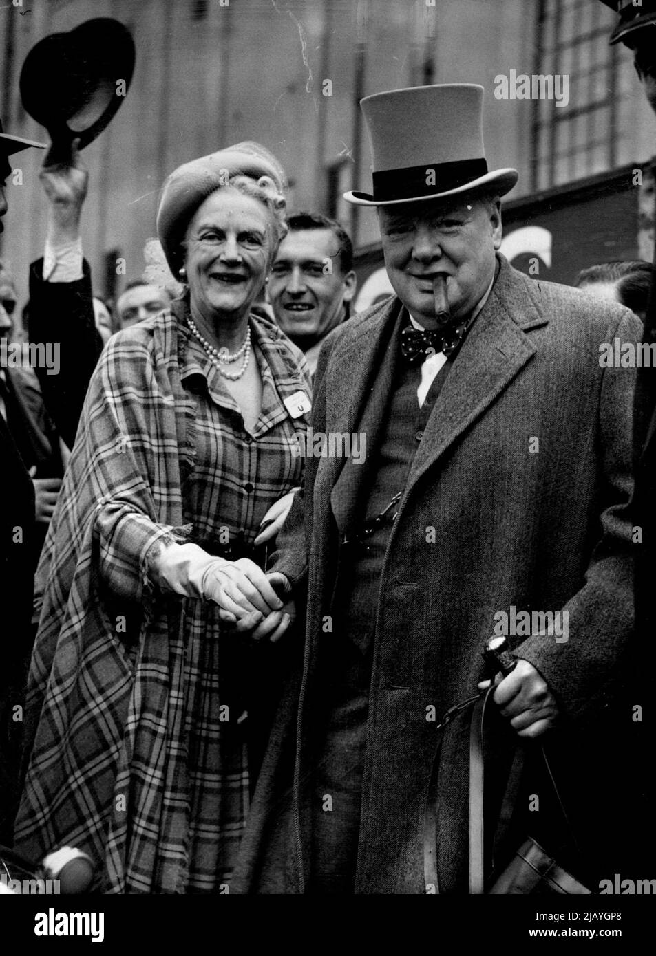 Winston Churchill And Lady Clementine - General Scenes Together 1940's ...