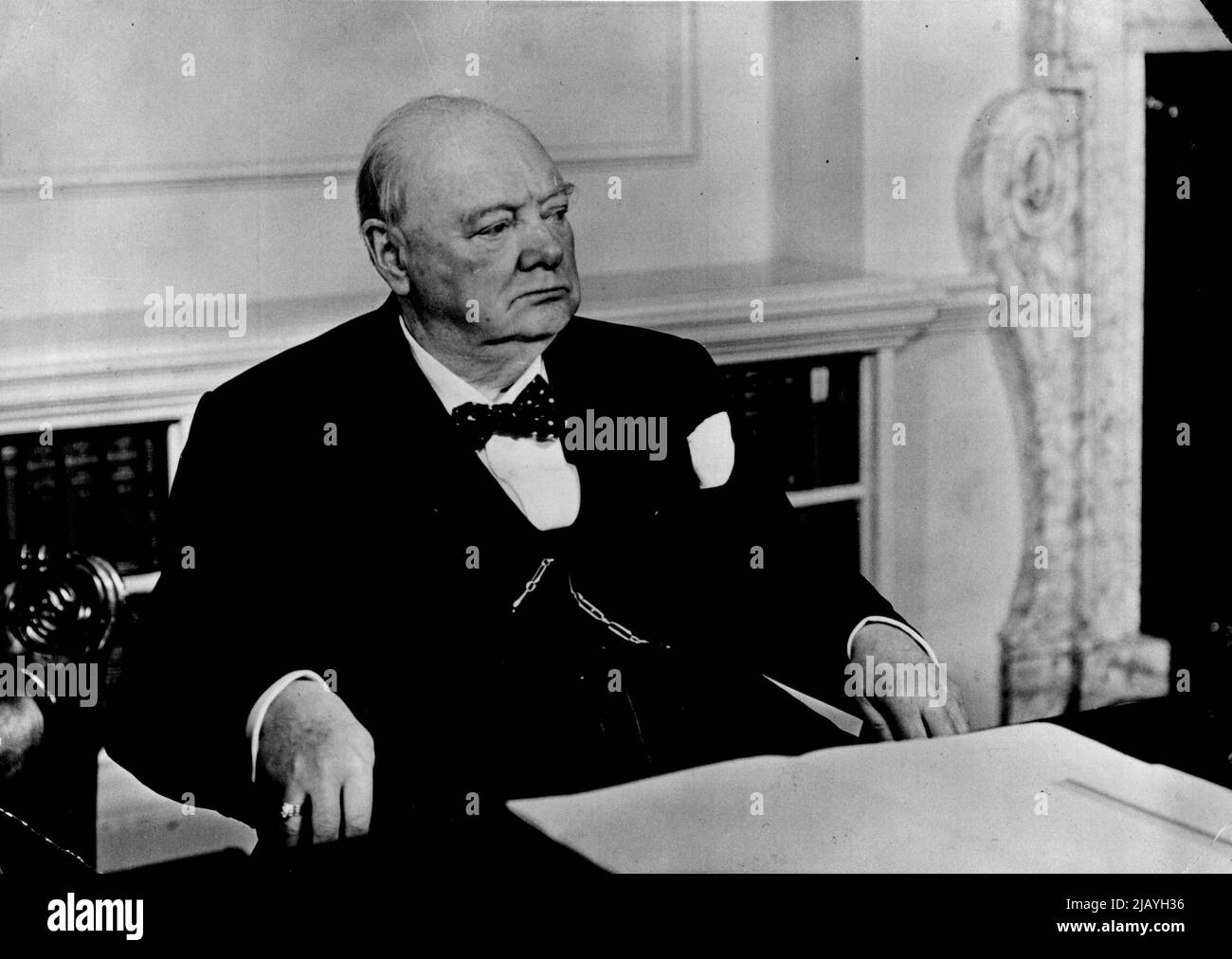 A New Portrait Of Sir Winston Churchill : A new portrait of Sir Winston ...