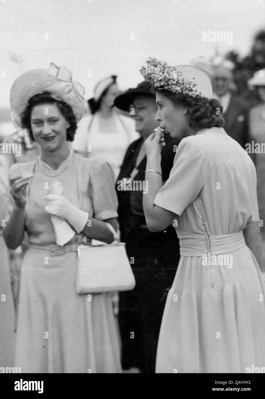 Princess elizabeth 1947 hi-res stock photography and images - Alamy
