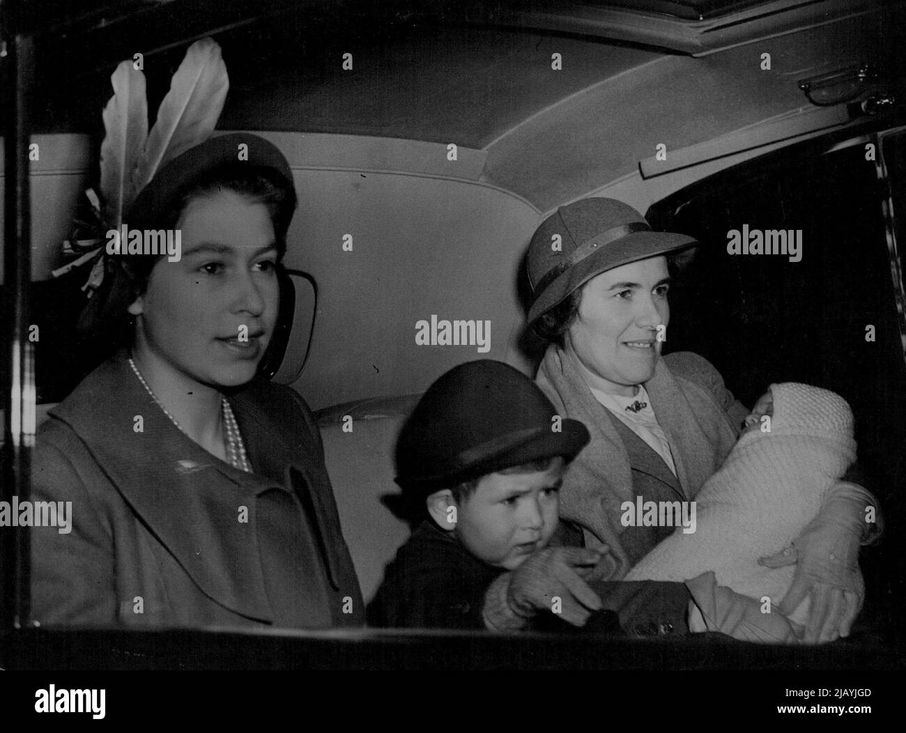 Prince Charles With Mother - British Royalty. October 1, 1950. (Photo ...
