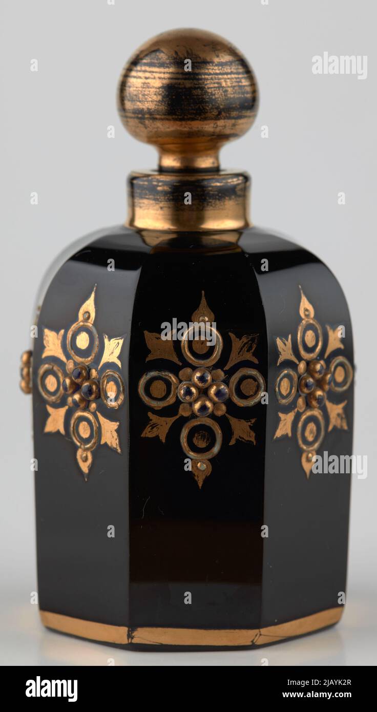 Flakon hi-res stock photography and images - Alamy