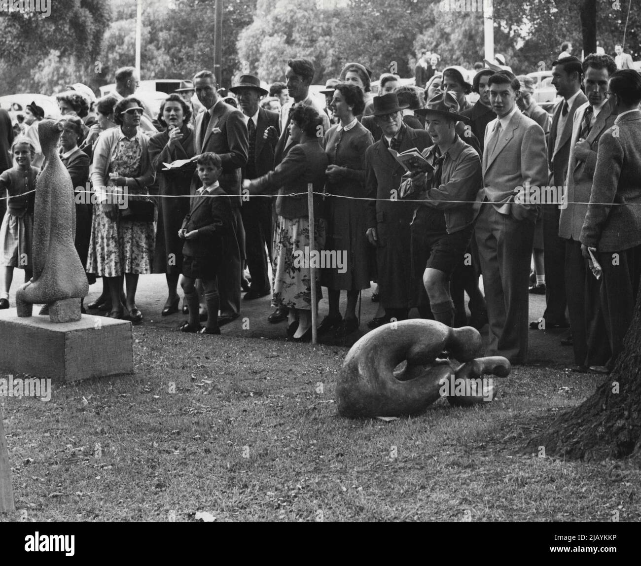 Modern sculptors were objects of wonderment to festival sight seers ...