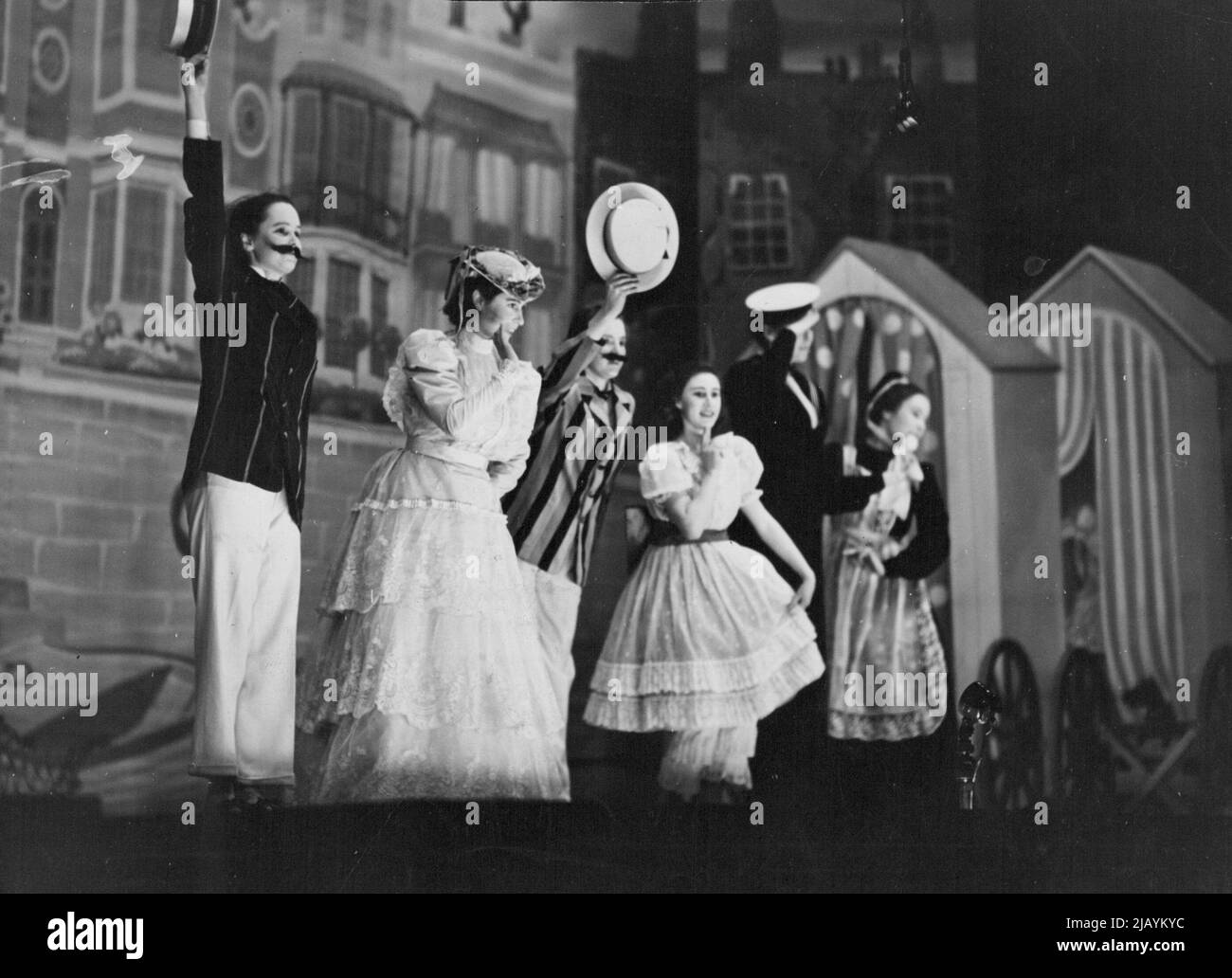 Pantomime black and white vintage retro Black and White Stock Photos ...