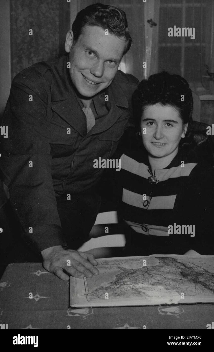 First German Girl To Go To America -- Robert L. Lauenstein showing his ...