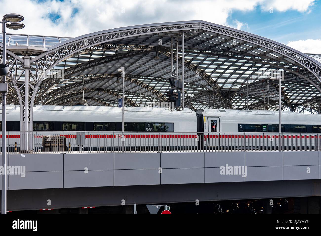 Train Station (Koln Hauptbahnhof) in Cologne, Germany Stock Photo - Alamy